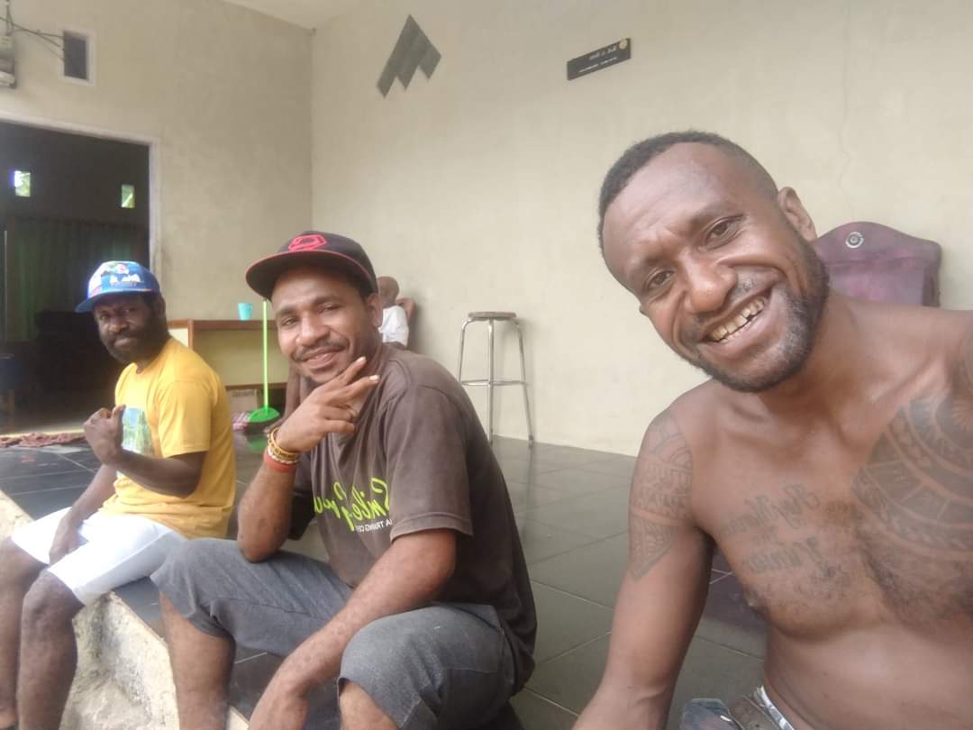 Foto-foto Roy Marthen Howay, DPO Kasus Mutilasi Timika – Westpapuanews.Org